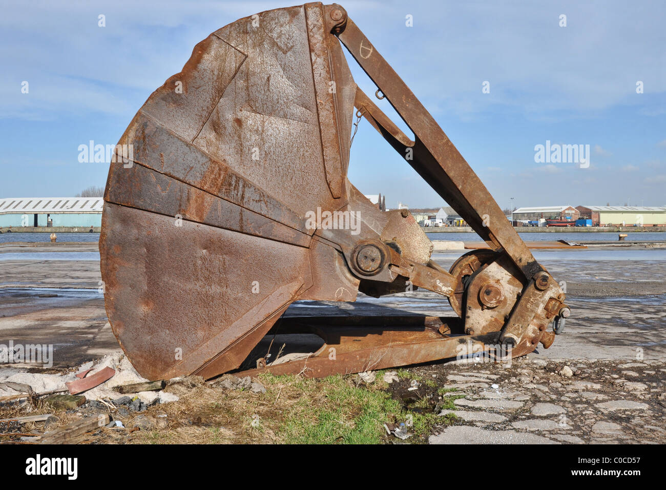 Clamshell Bucket Attachments High Resolution Stock Photography and ...