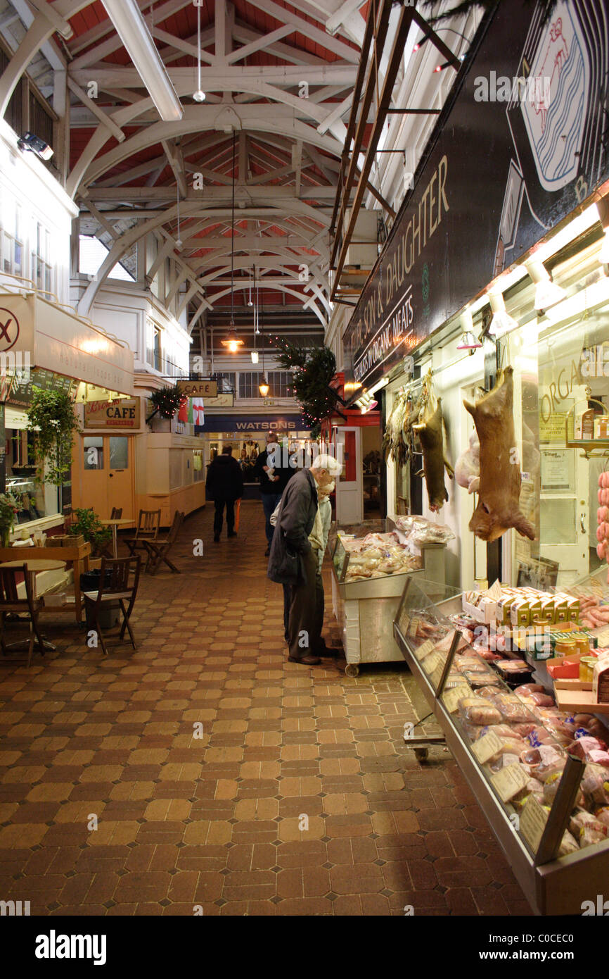 Shopping at the Covered Market Oxford Stock Photo - Alamy