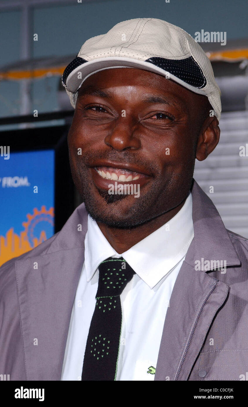 Jimmy Jean-Louis Los Angeles Premiere of 'Run Fatboy Run' held at the ...