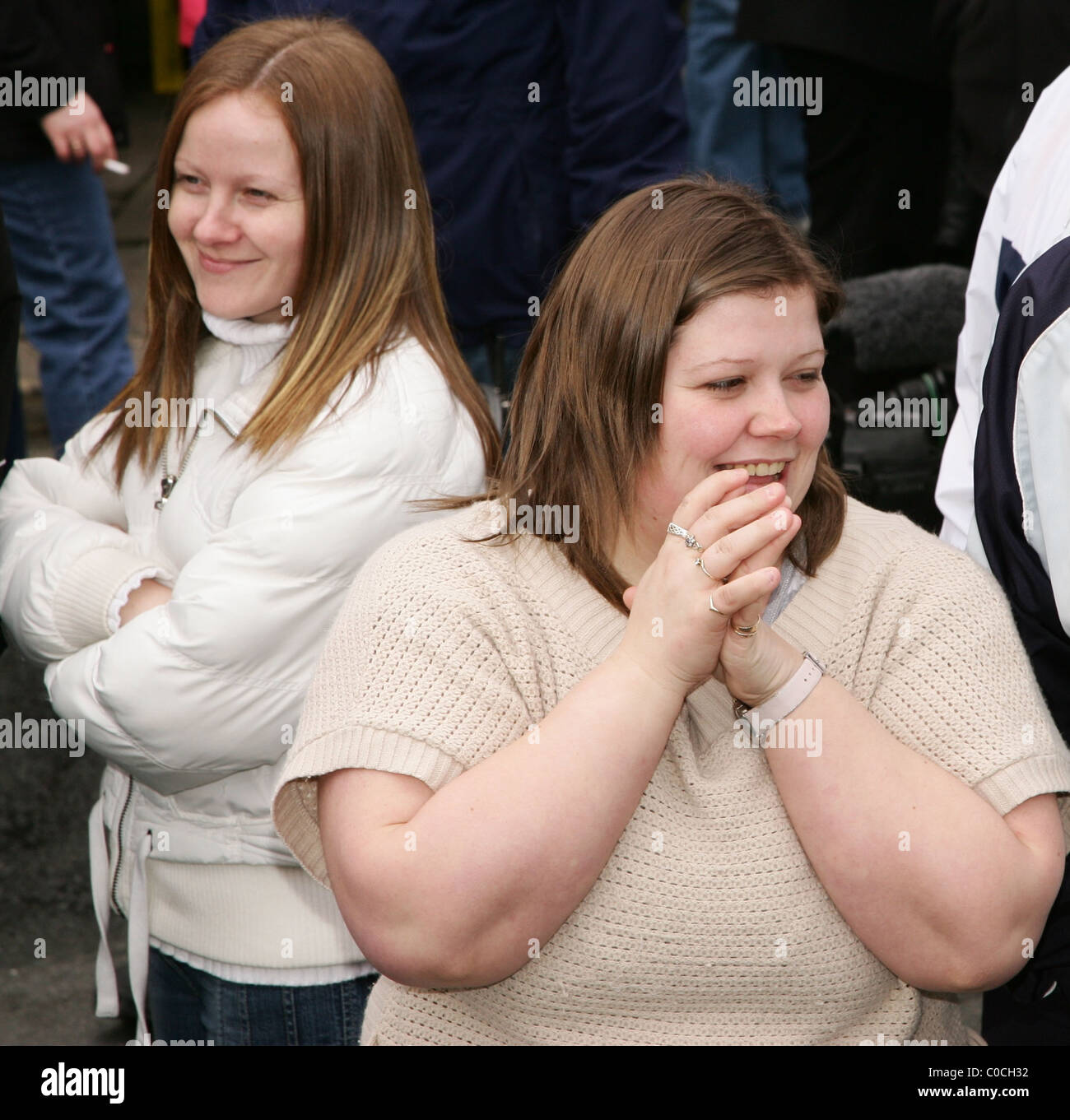 Family and friends offer their support to Karen Matthews, mother of the ...