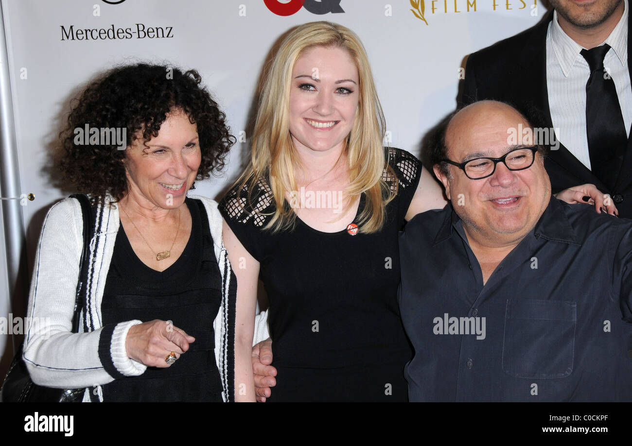 Danny DeVito, Rhea Perlman and Polly Walter Opening night of the ...