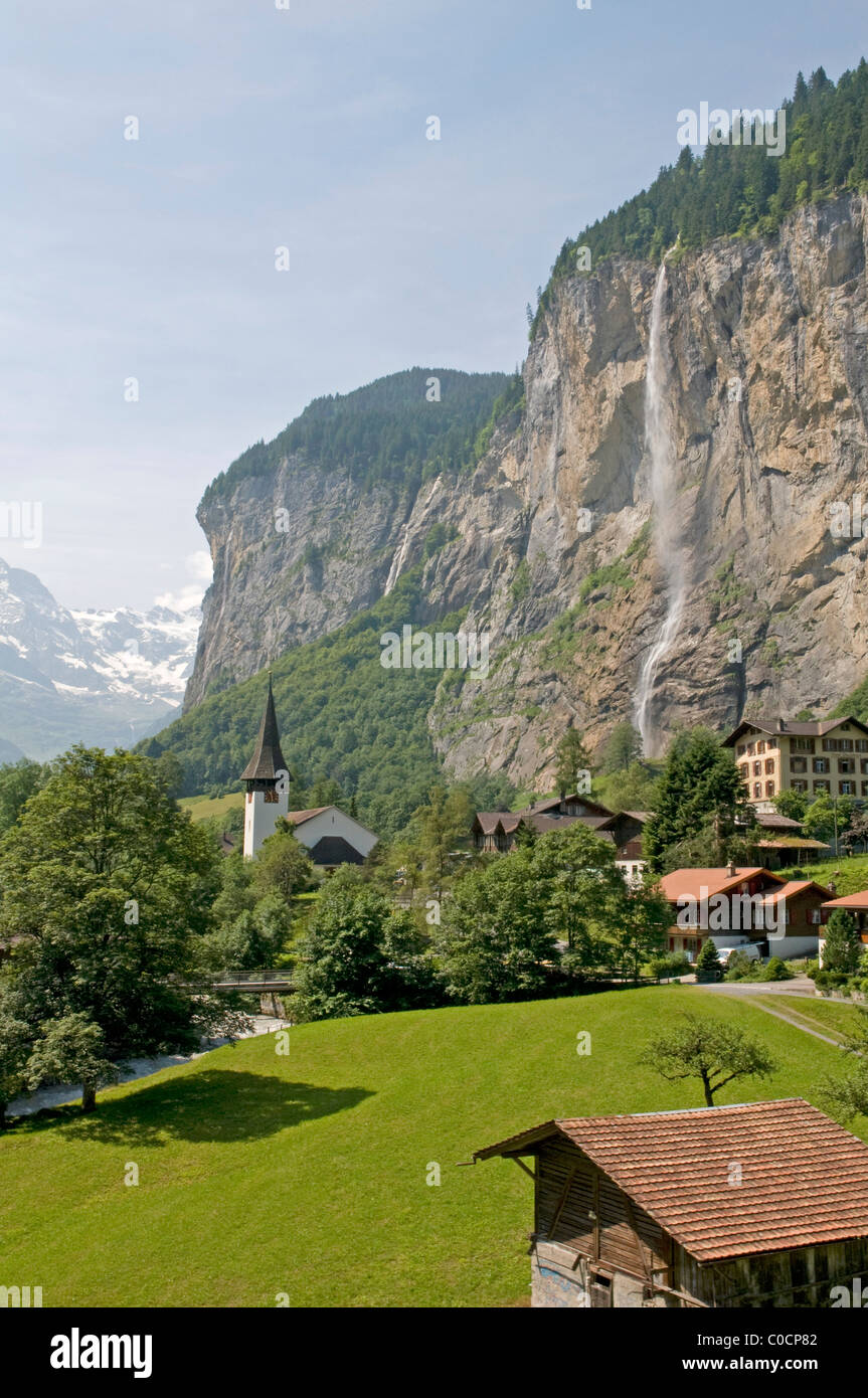 Lauterbrunnen and the Staubbach falls Stock Photo - Alamy
