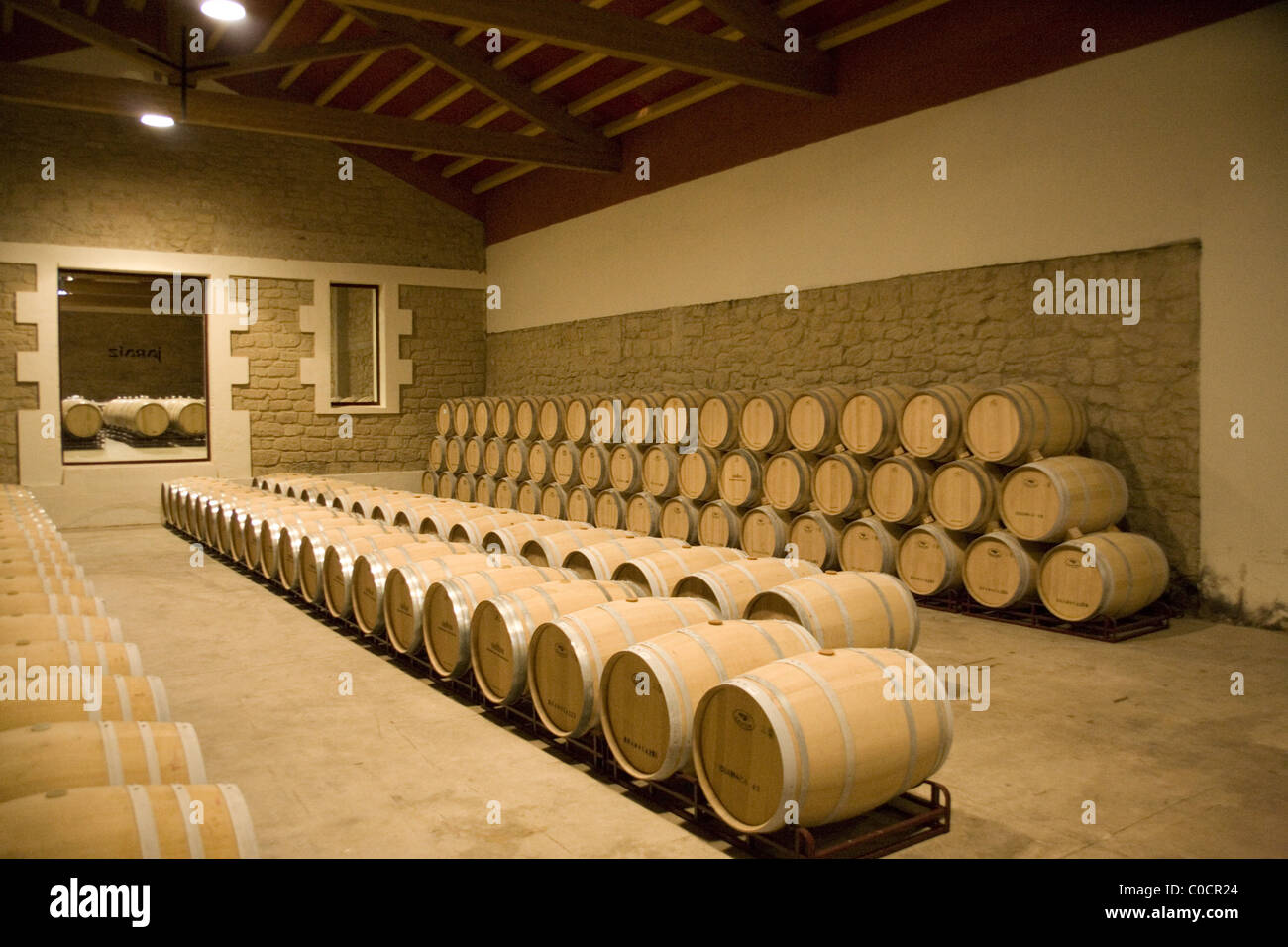 Bodegas and wineries hi-res stock photography and images - Alamy
