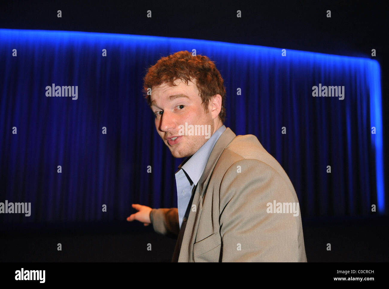 Geoff Searle The one man World Premiere of 'Madness in the First Degree ...