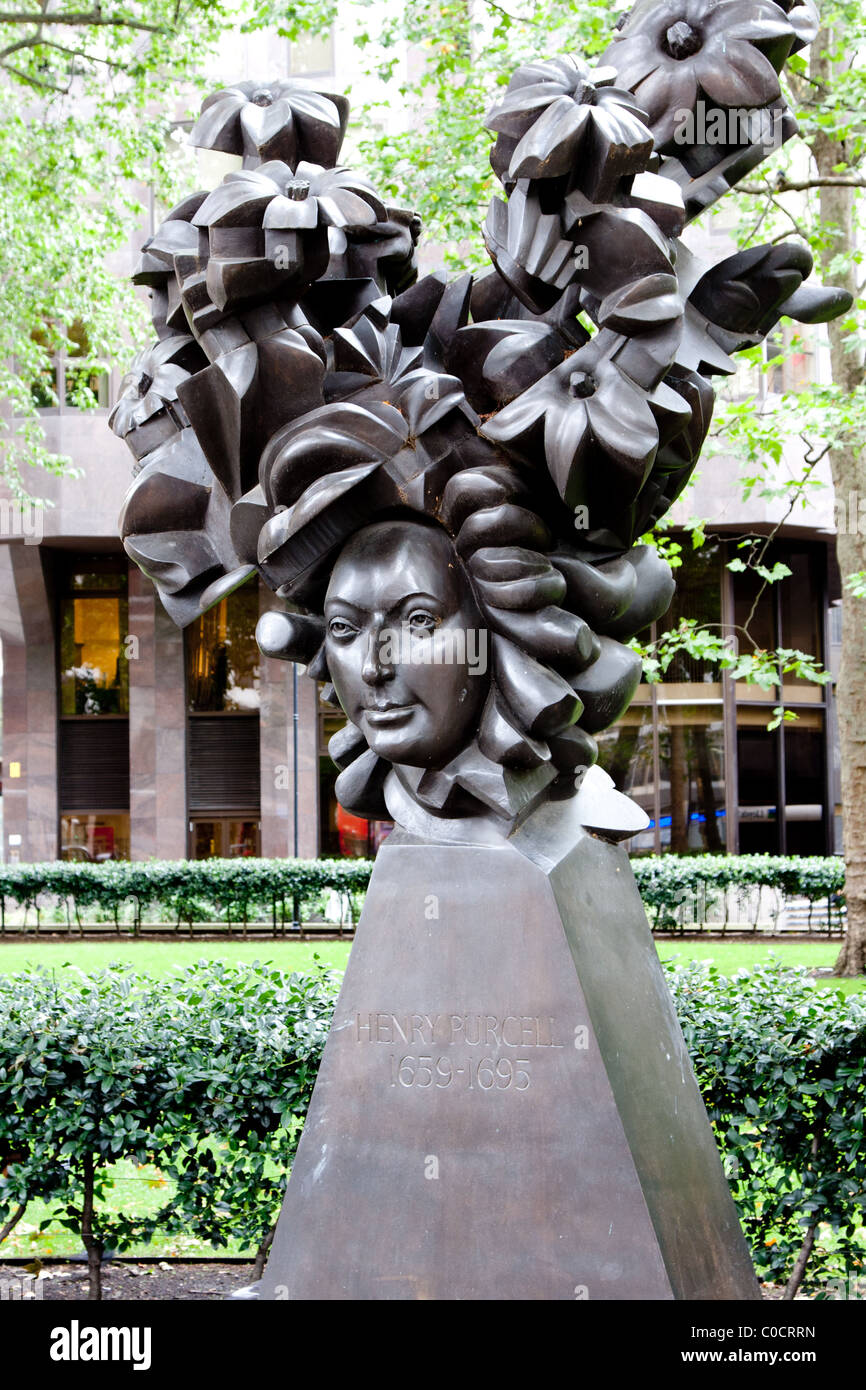 Sculpture of Henry Purcell, Westminster Stock Photo - Alamy