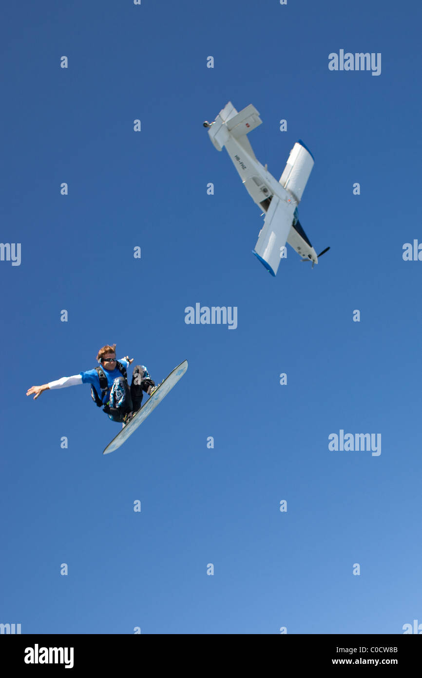 Diver board sky hi-res stock photography and images - Alamy