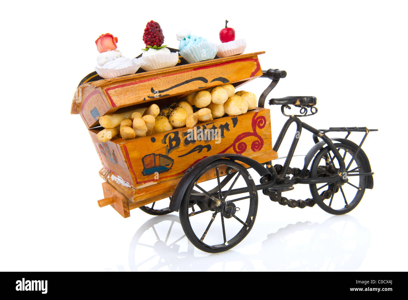 Old vintage bakery car with bread and fancy cakes Stock Photo - Alamy