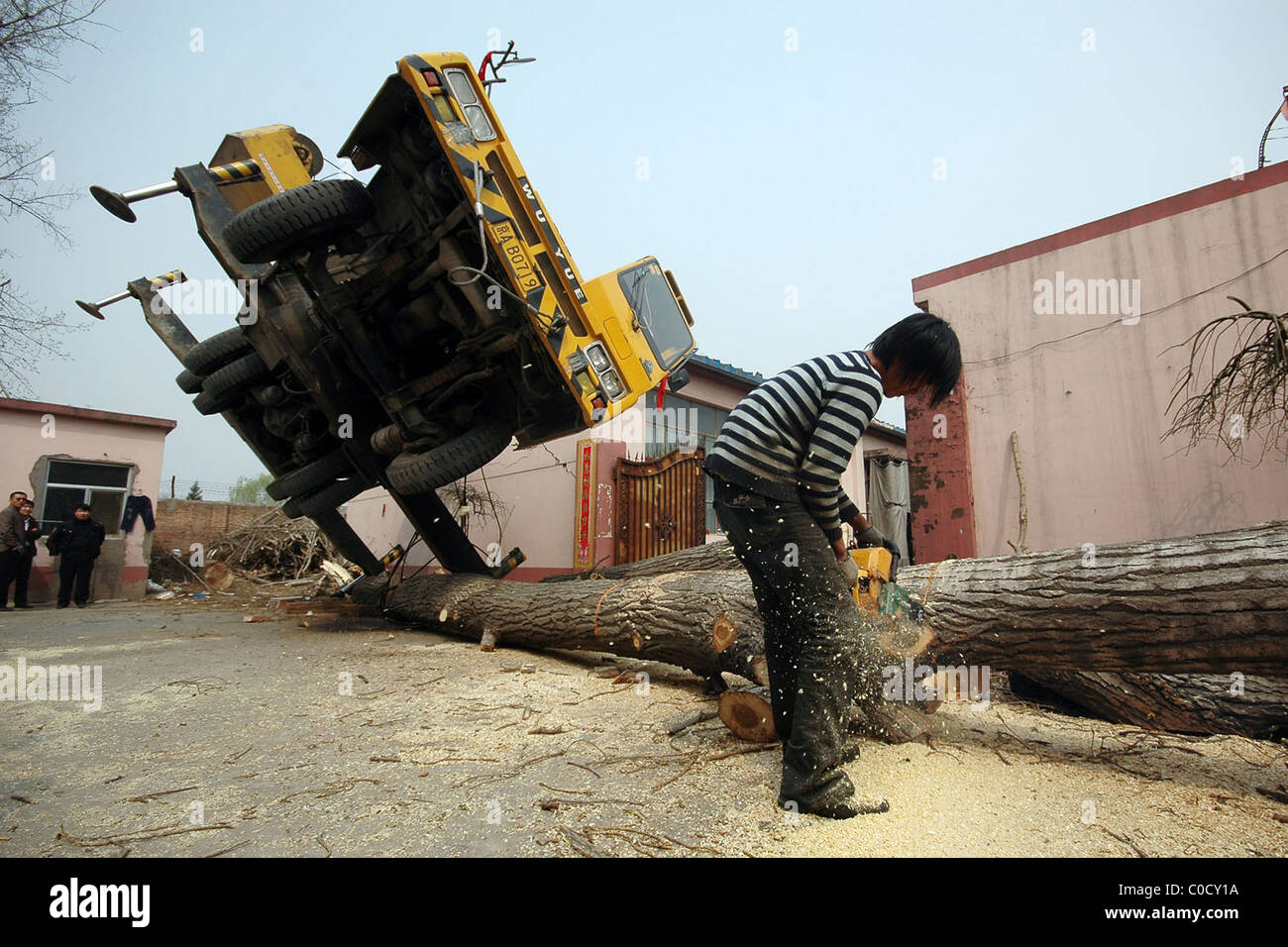 CRANE COLLAPSE One construction worker was left with serious injuries ...