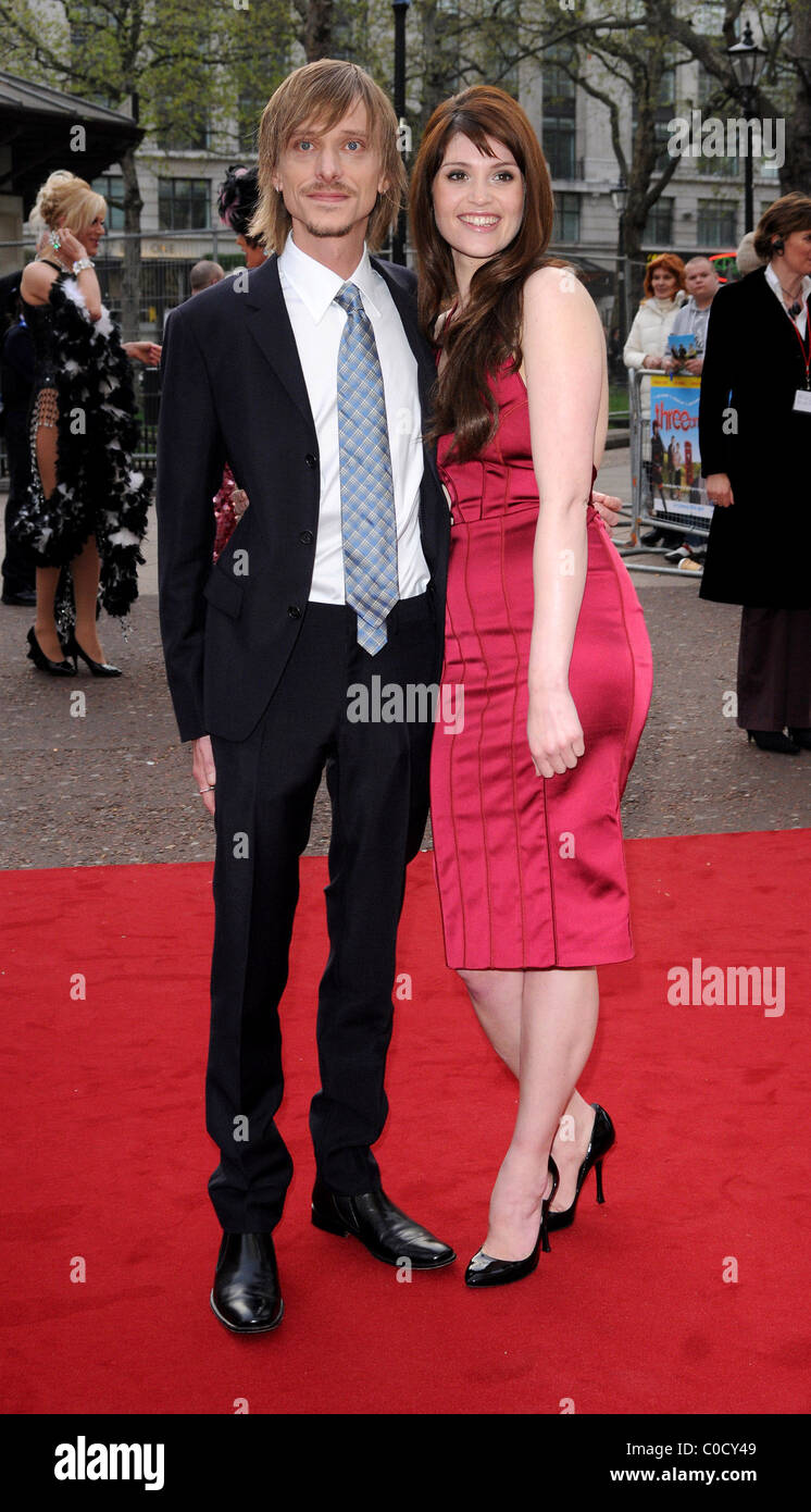 Gemma arterton three out film hi-res stock photography and images - Alamy