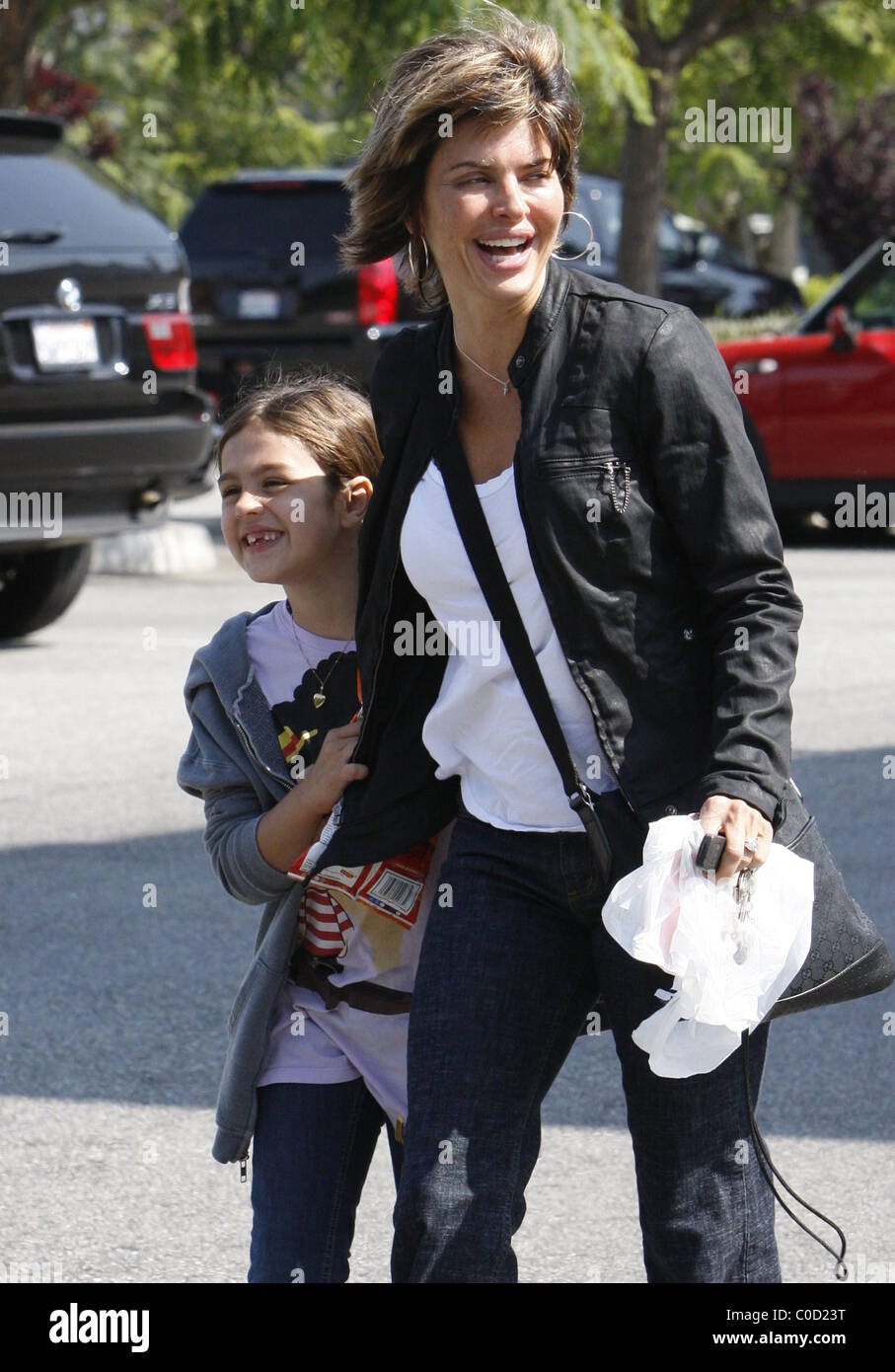 Lisa Rinna with her daughter at the market in Beverly Hills Los Angeles ...