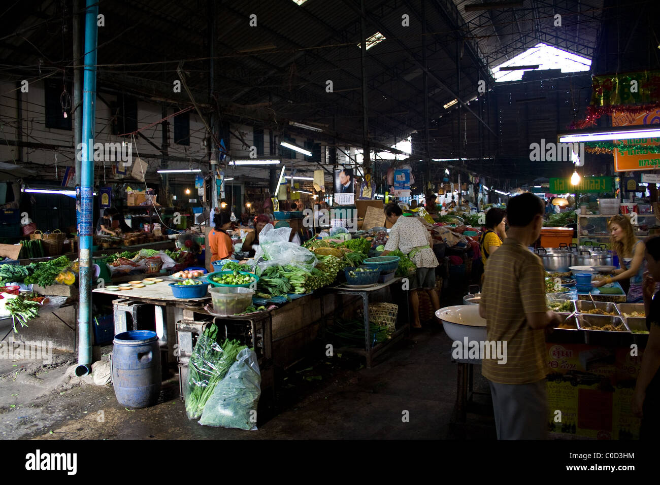 Siyan Market. Bangkok's oldest continuously operating fresh market ...