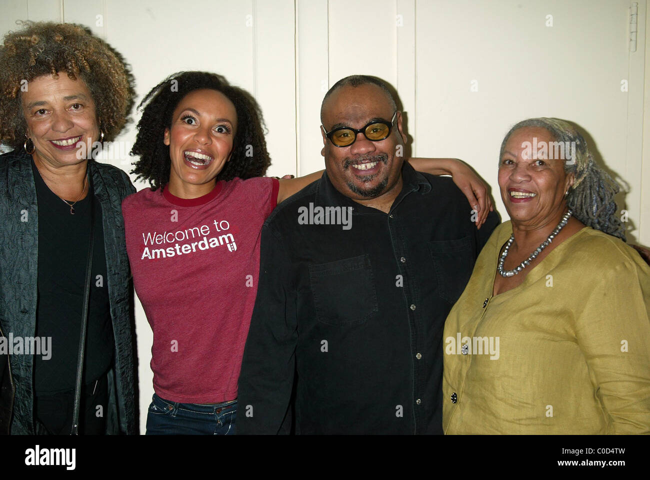 Angela davis toni morrison hi-res stock photography and images - Alamy