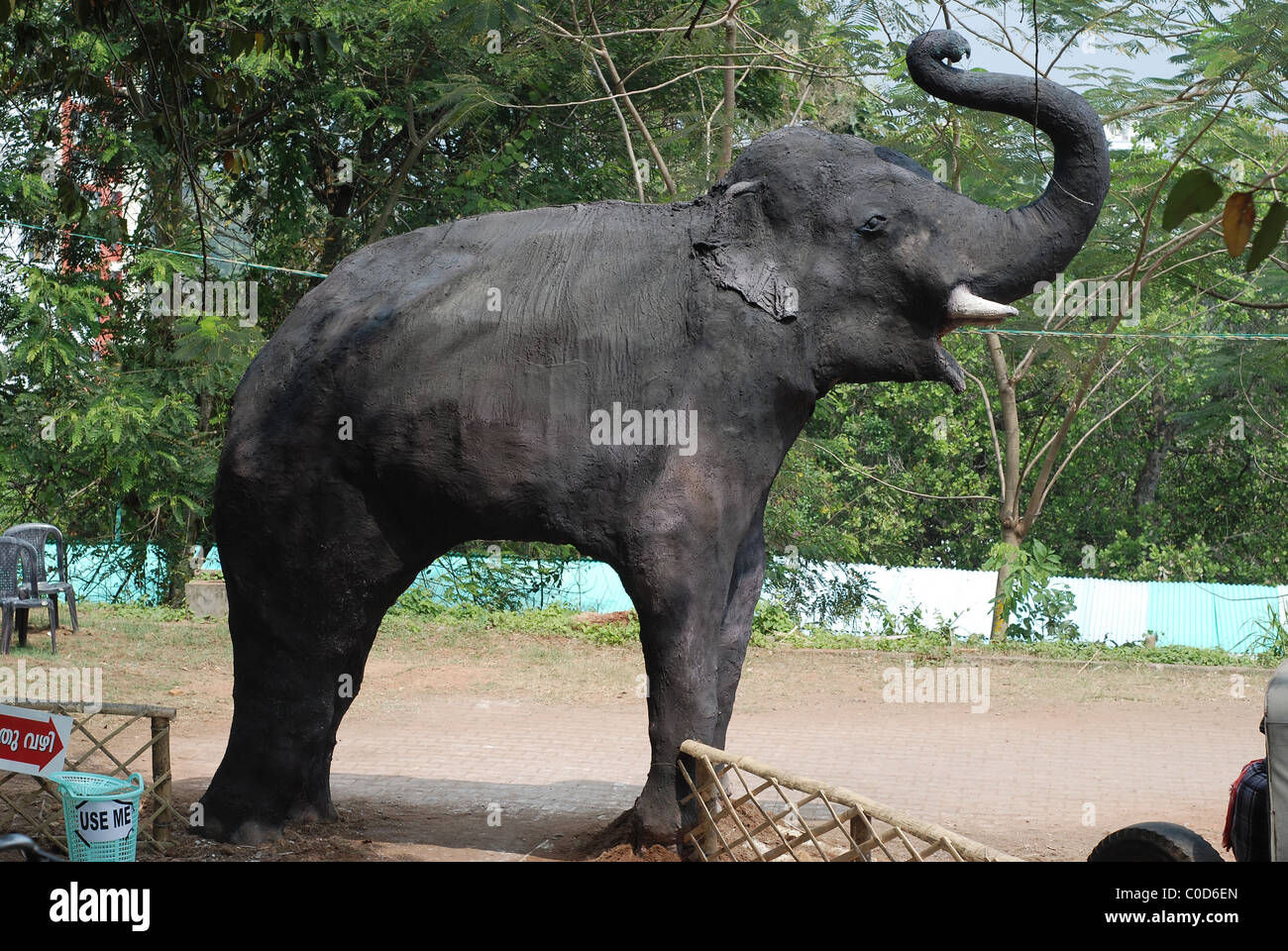 Artificial elephant hi-res stock photography and images - Alamy