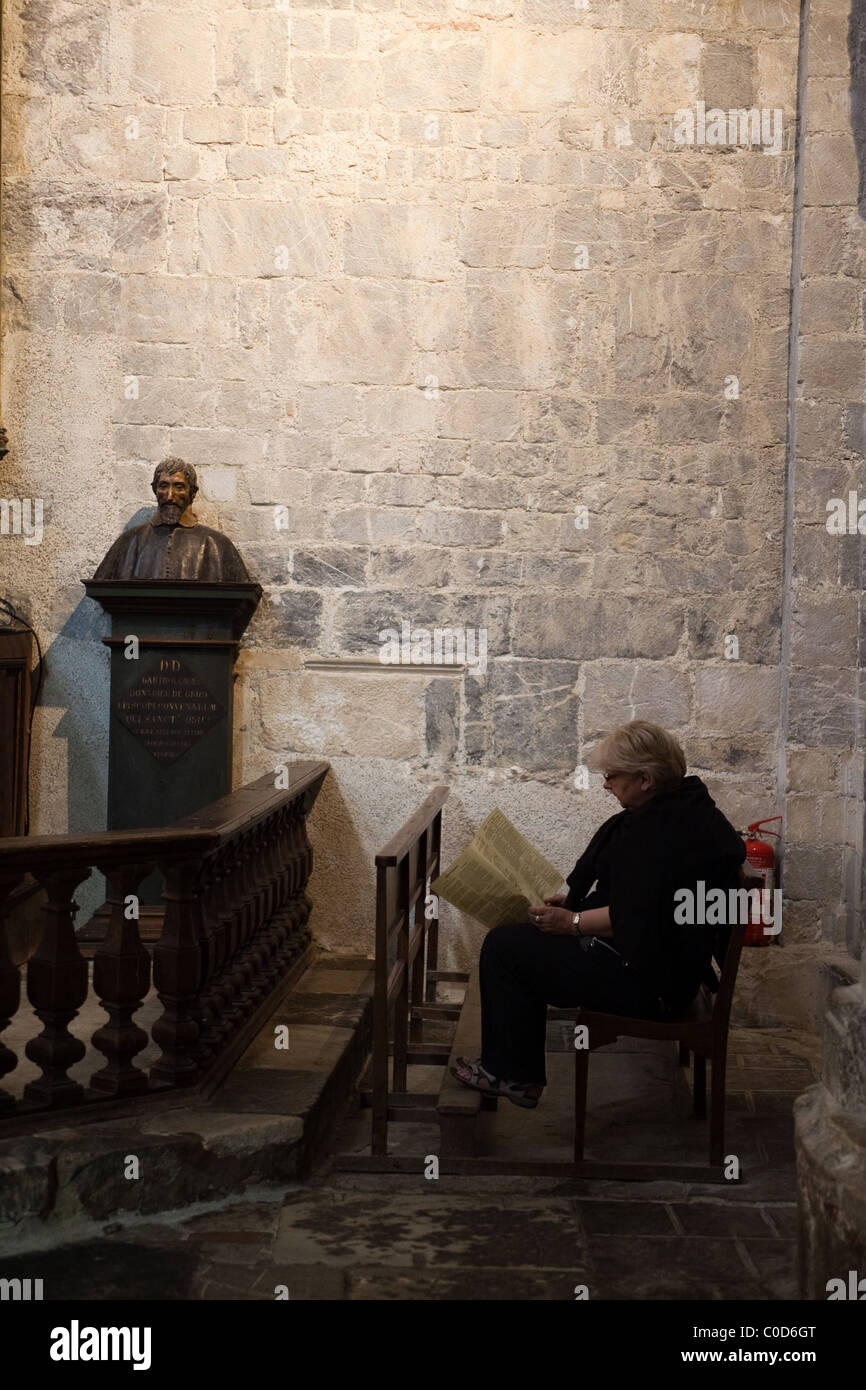 saint bertrand de comminges cathedral, Pyrenees, France Stock Photo - Alamy