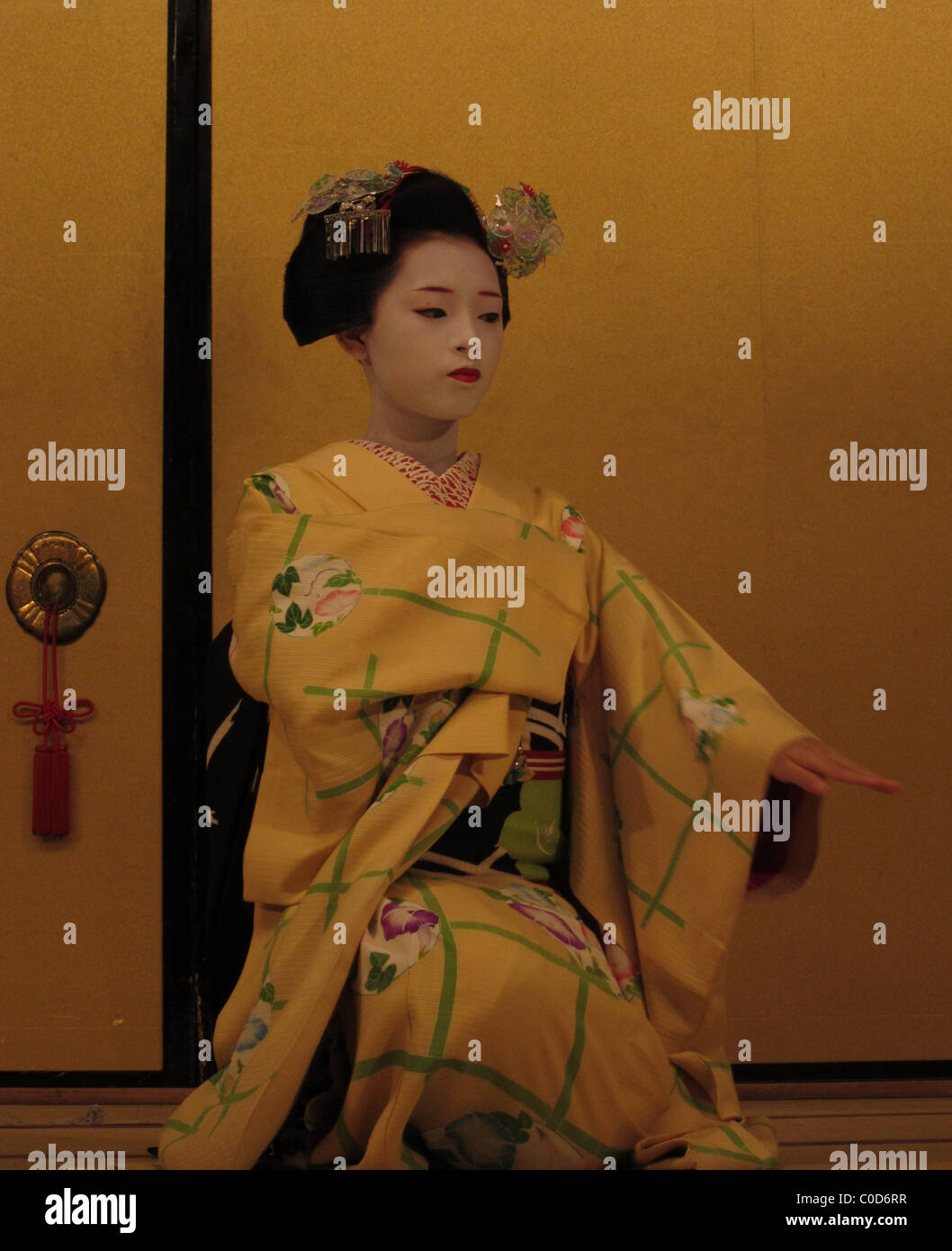 Japan, Geisha, Tea ceremony, Kyoto Stock Photo - Alamy