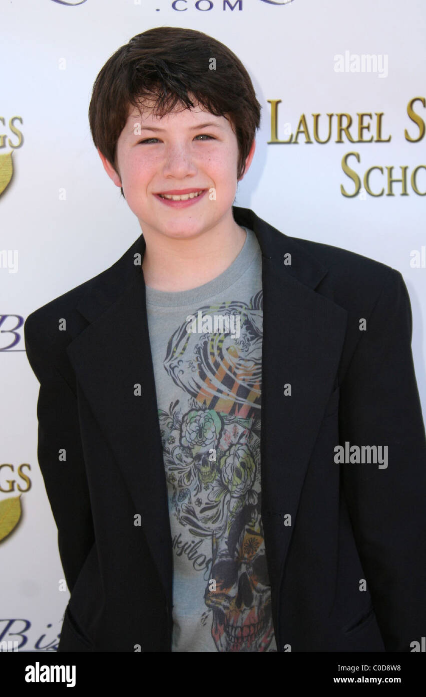 Dylan Minnette, The BizParentz Foundation Presents the Fourth Annual ...
