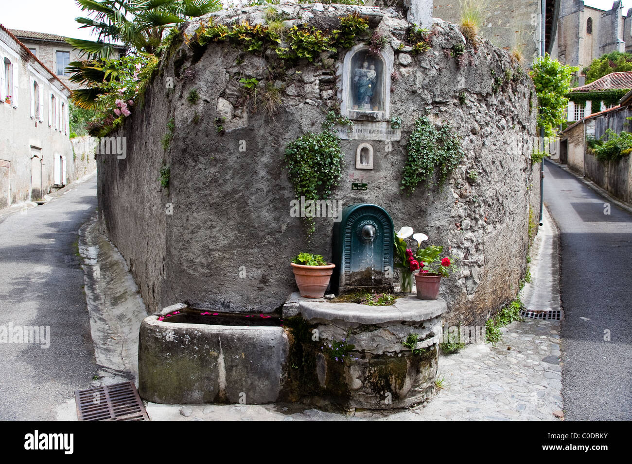 saint bertrand de comminges, Pyrenees, France Stock Photo - Alamy