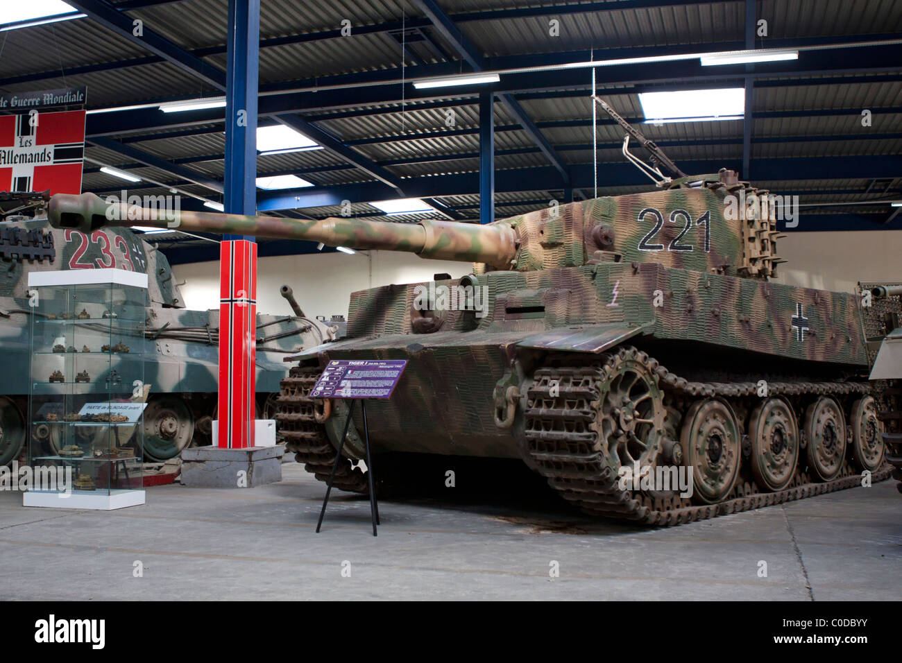 Panzer vi tiger hi-res stock photography and images - Alamy