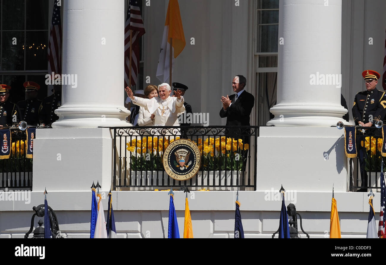 President bush pope benedict hi-res stock photography and images - Alamy