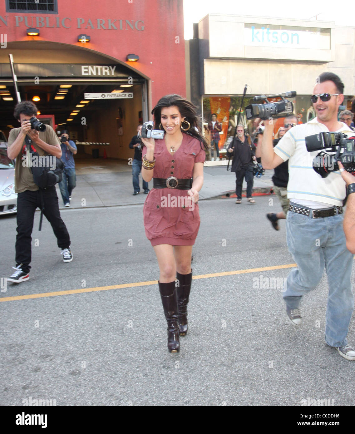 Reality TV star Kim Kardashian filming scenes for her show 'Keeping up ...