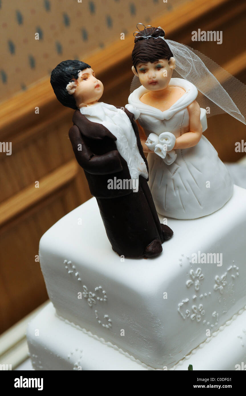 Wedding celebrations. Photos by Alan Edwards Stock Photo - Alamy