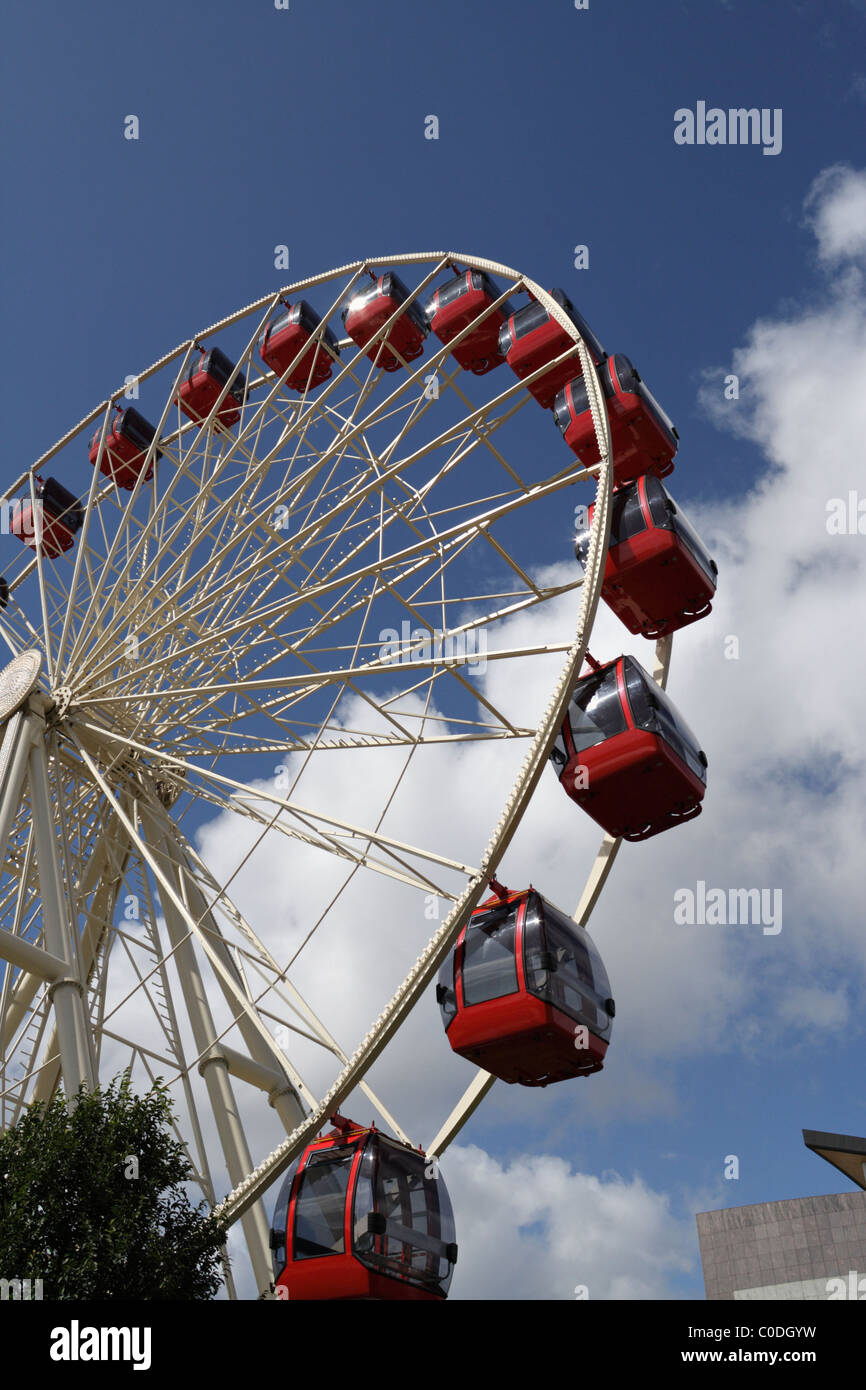 Ferris wheel summer attraction in Cardiff Bay Wales Stock Photo - Alamy