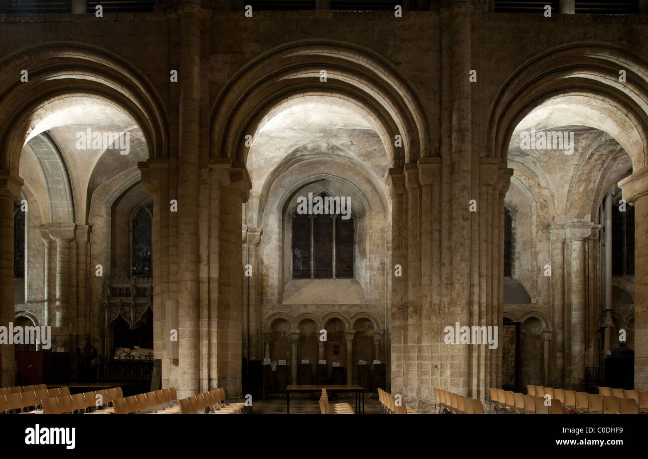 Norman arches hi-res stock photography and images - Alamy