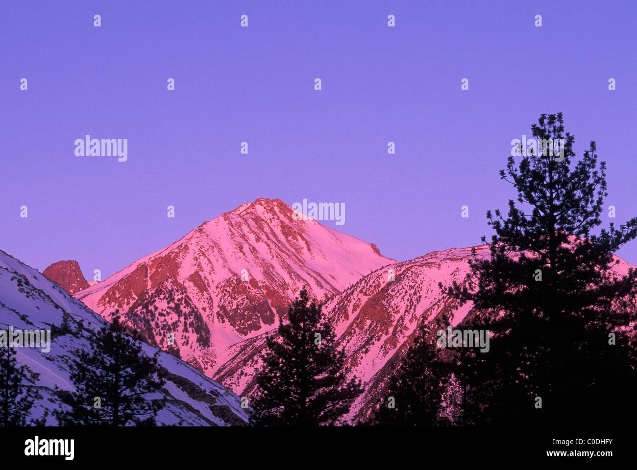 Dawn light on the peaks of the Sierra Nevada's Inconsolable Range near ...