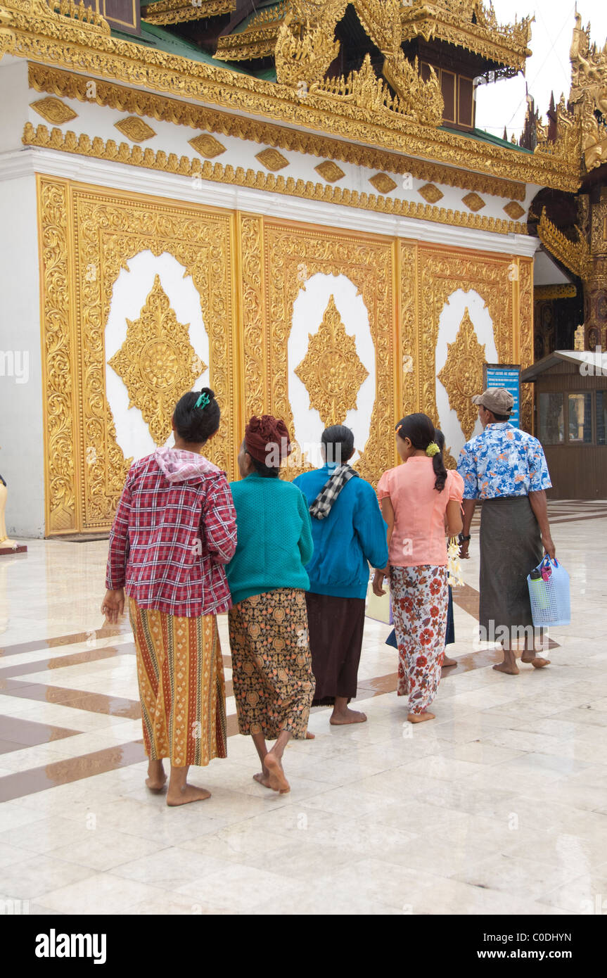 Myanmar local wall hi-res stock photography and images - Alamy