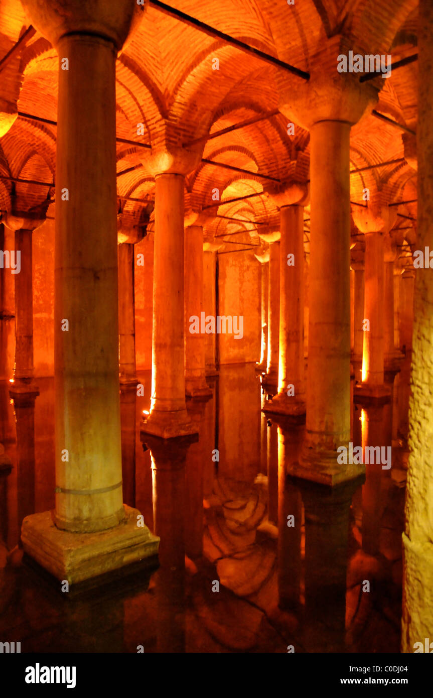 Underground cistern istanbul hi-res stock photography and images - Alamy