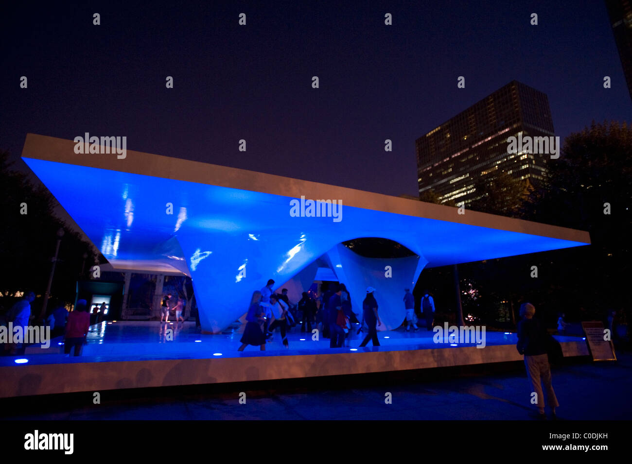 UNStudio Burnham Pavilion at night, Chicago, Illinois. Designed by ...