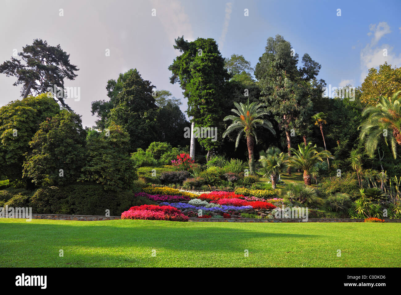 Magnificent park with fountains, statues, flower beds. Lake Como, Villa ...