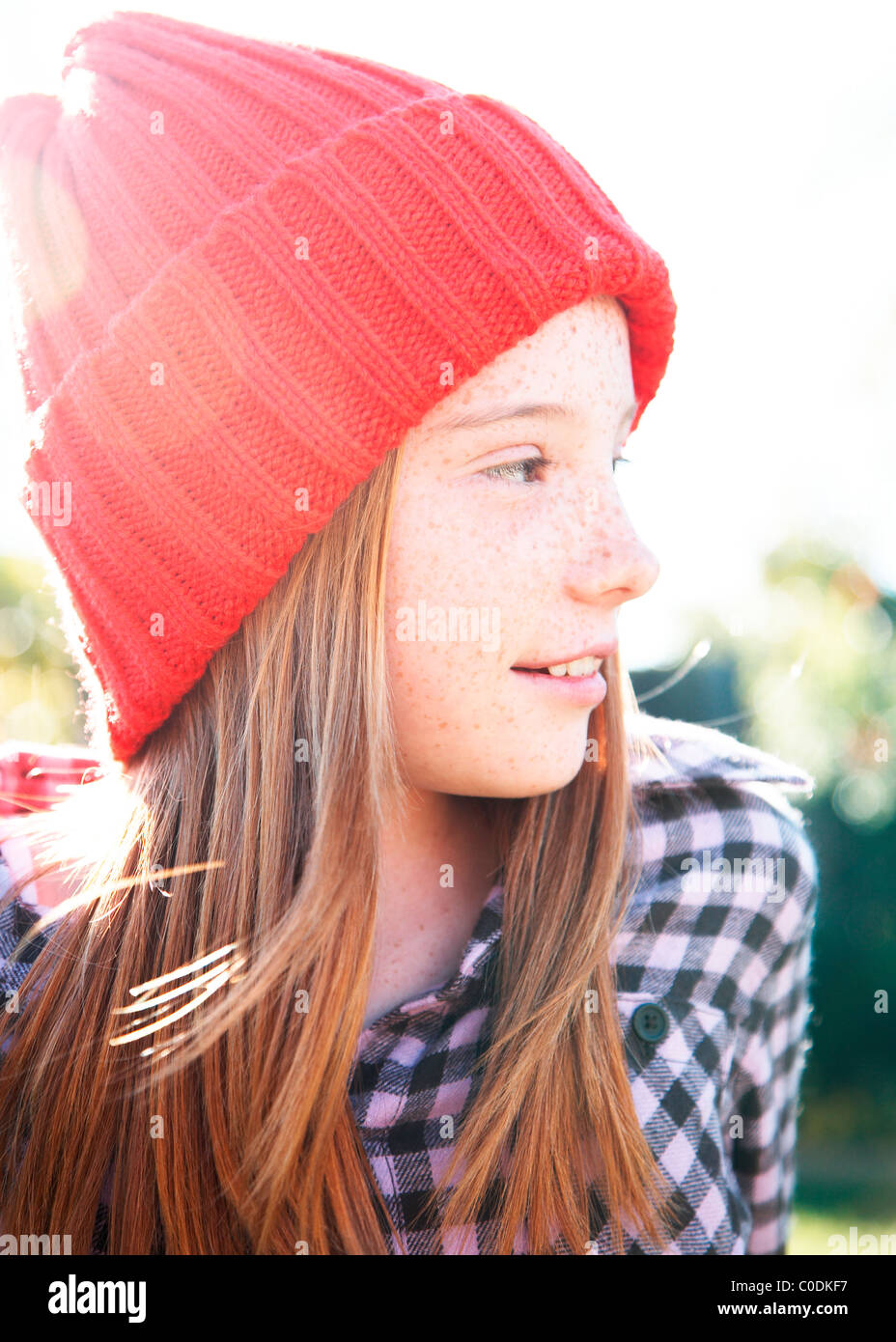 Girl stocking cap hi-res stock photography and images - Alamy