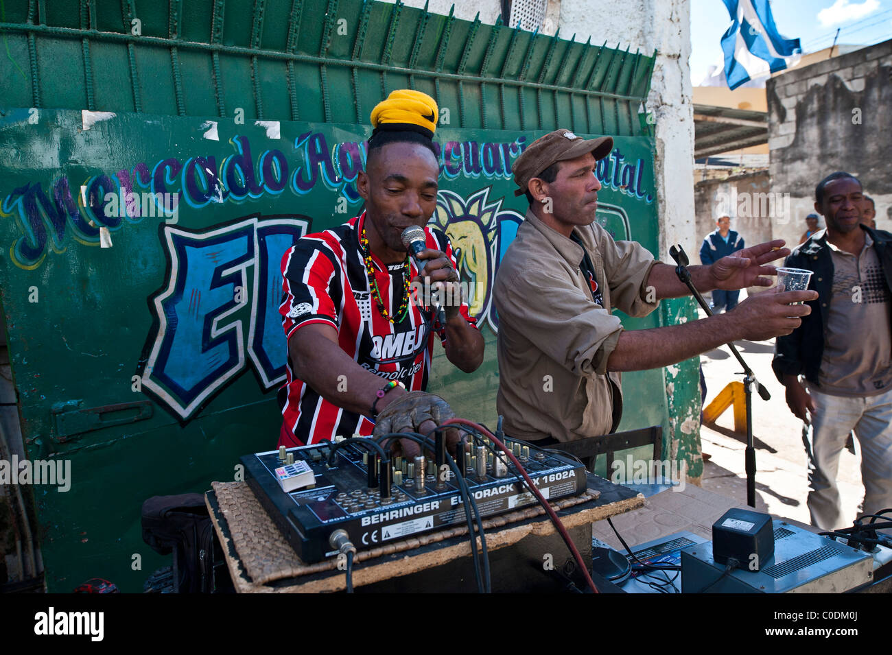 Rap hi-res stock photography and images - Alamy