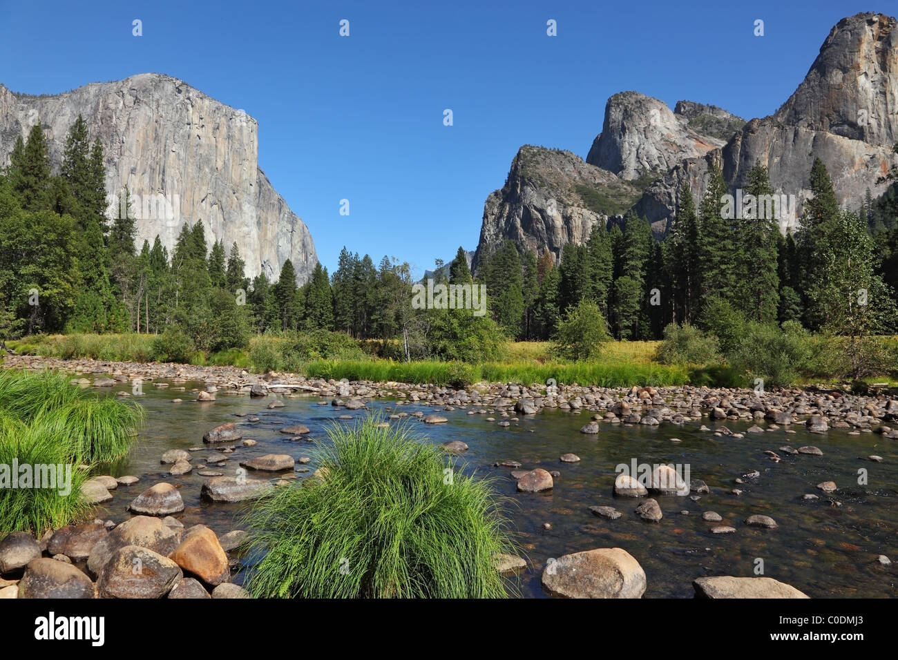 The famous valley of the Merced River in Yosemite Stock Photo - Alamy