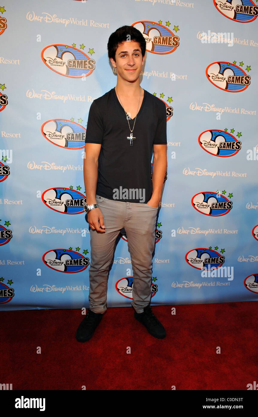 David Henrie Disney Channel Games at Walt Disney World- Red Carpet ...