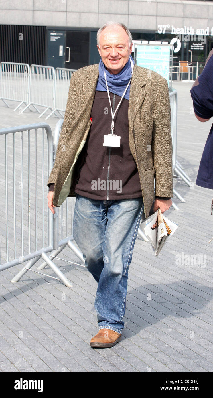 Ken Livingston arriving at City Hall as his last days as Mayor before ...