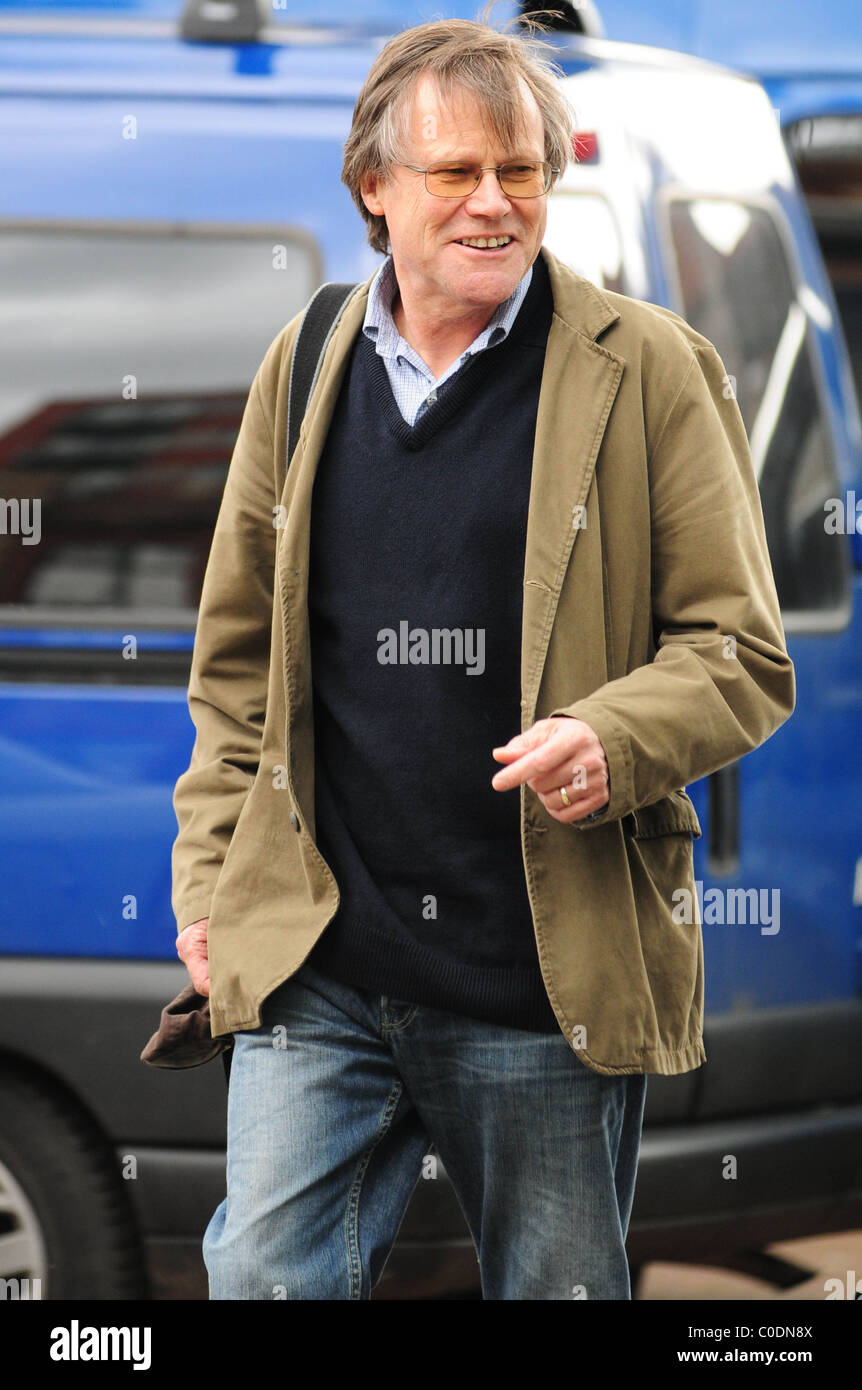 David Neilson who plays Roy Cropper leaving the 'Coronation Street' set ...