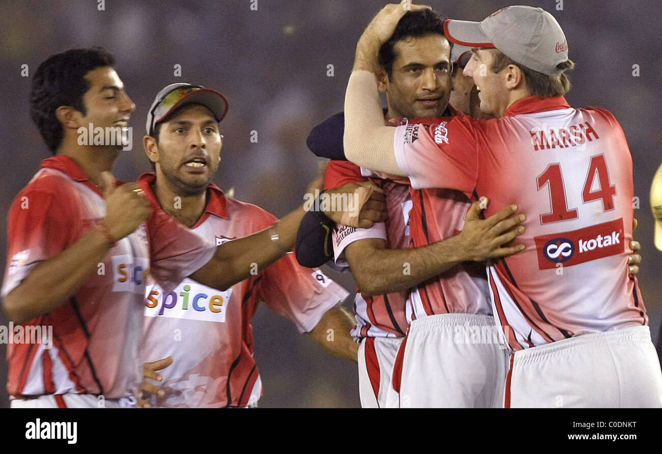 Ipl cricket stadium hi-res stock photography and images - Alamy