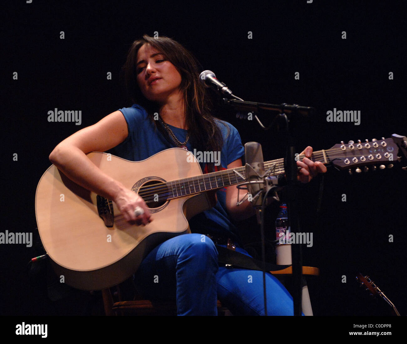 KT Tunstall performs at the Marjorie Luke Theatre Santa Barbara ...