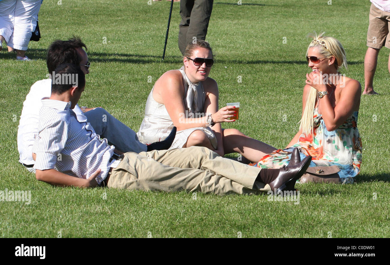 Danielle Lloyd soaking up the sun at the Masters Polo Final 2008 at ...