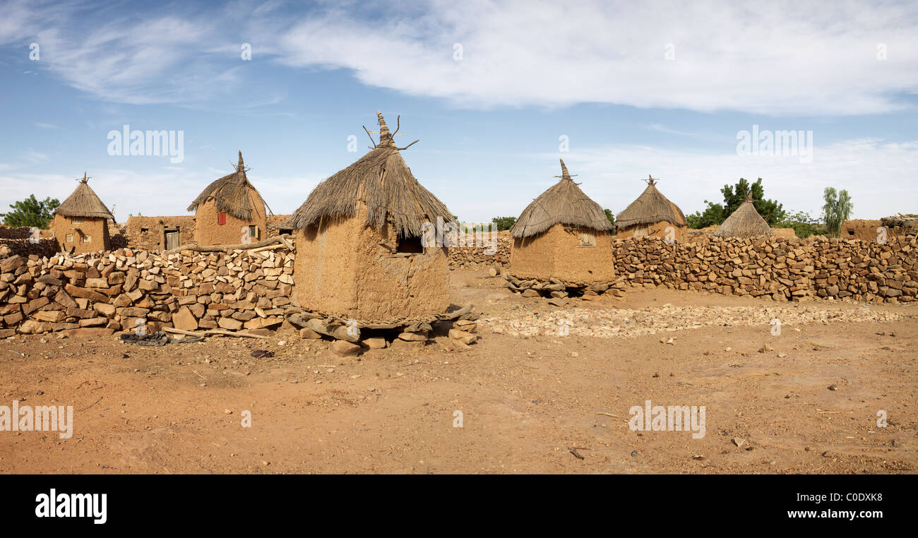 Dogon architecture hi-res stock photography and images - Alamy