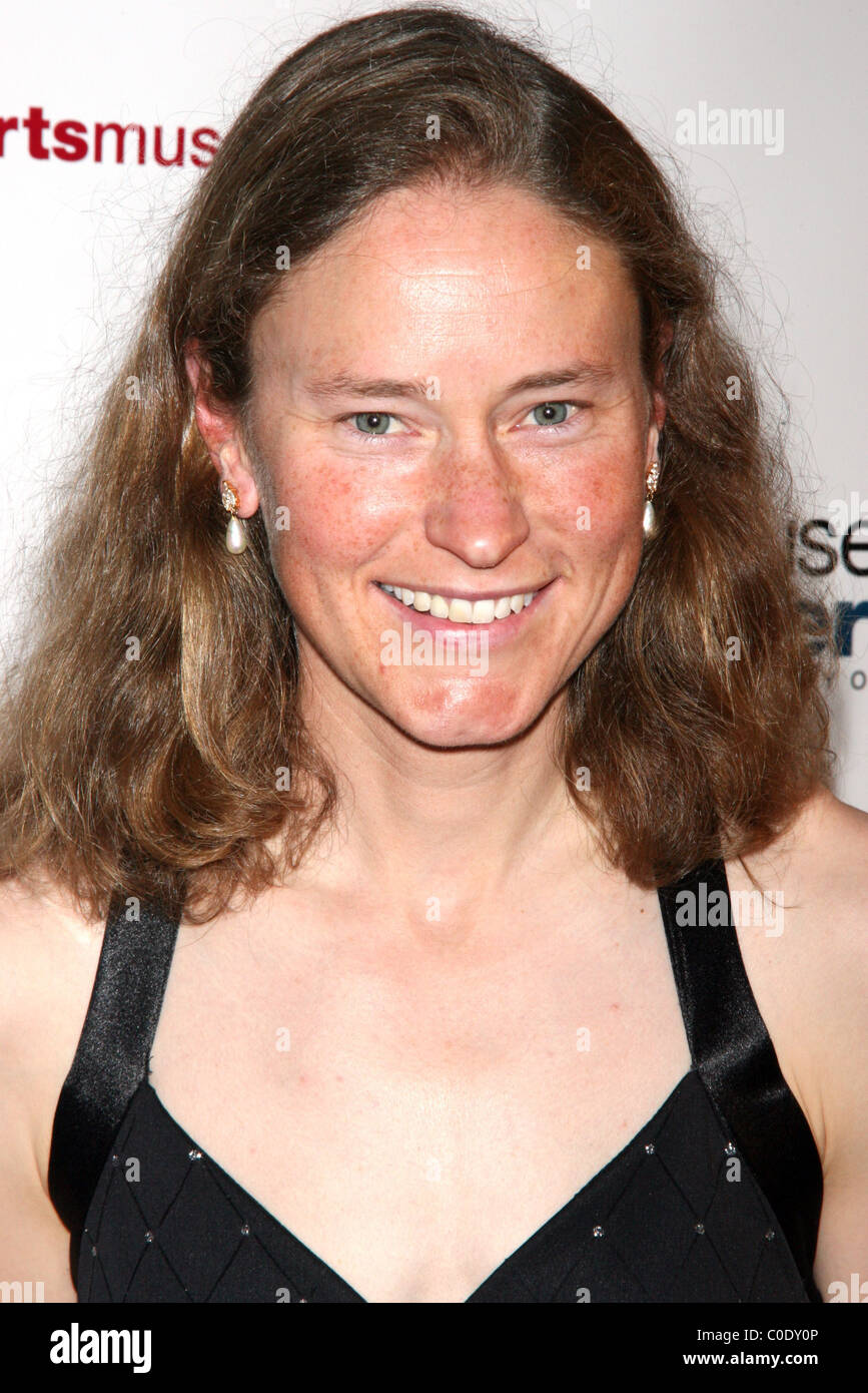 Alison Dunlop Sport Museum of America opening night gala - Arrivals New ...