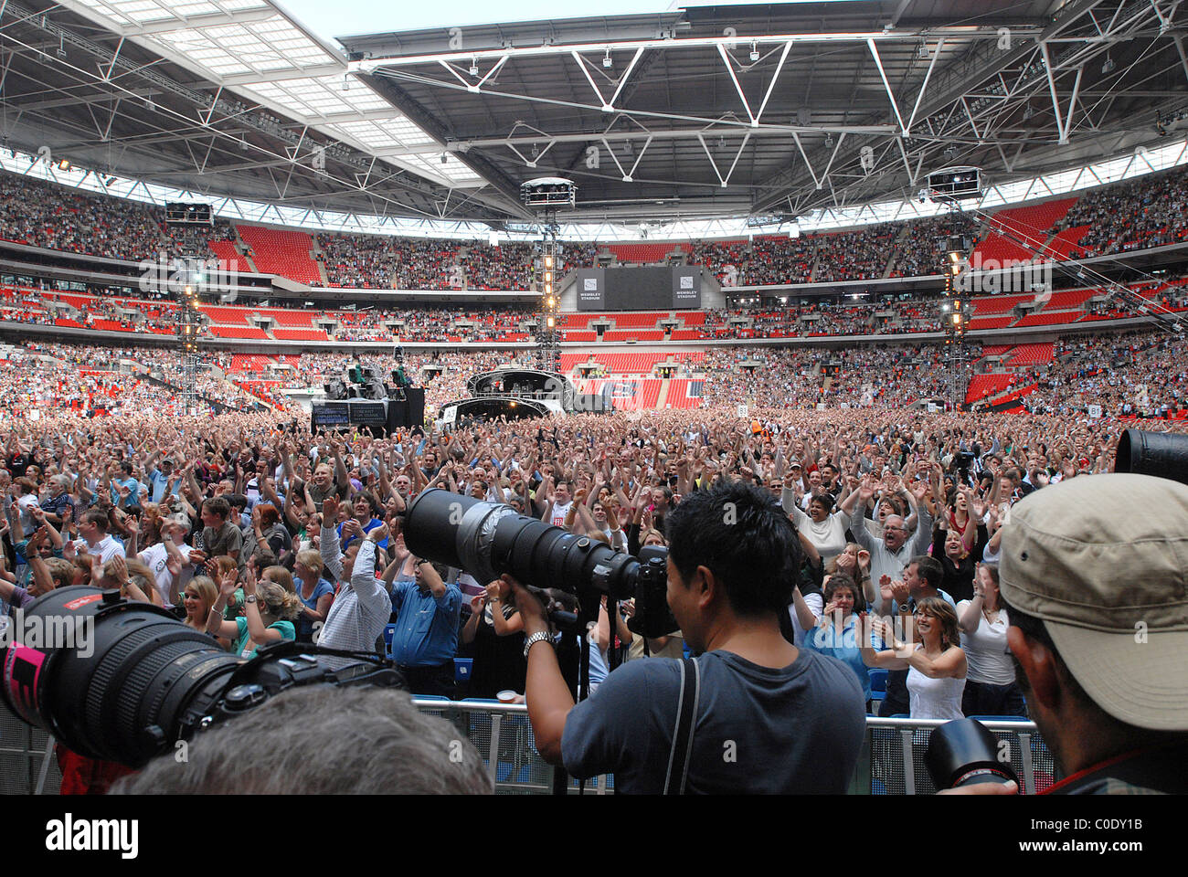Wembley Stadium Concert High Resolution Stock Photography and Images ...