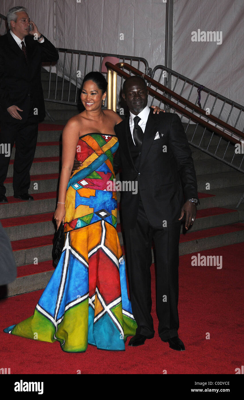 Djimon Hounsou and Kimora Lee Simmons Superheroes: Fashion and Fantasy ...