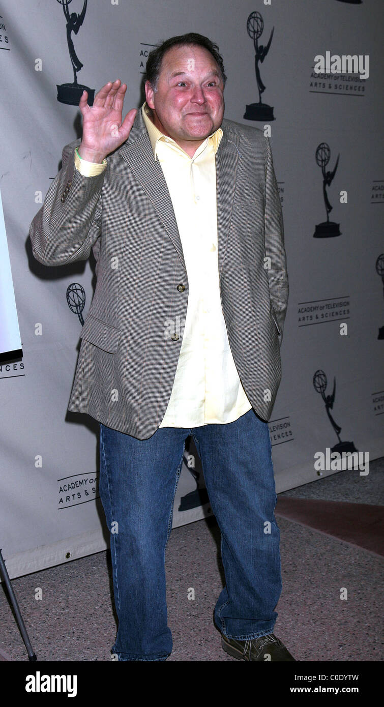 Stephen furst hi-res stock photography and images - Alamy