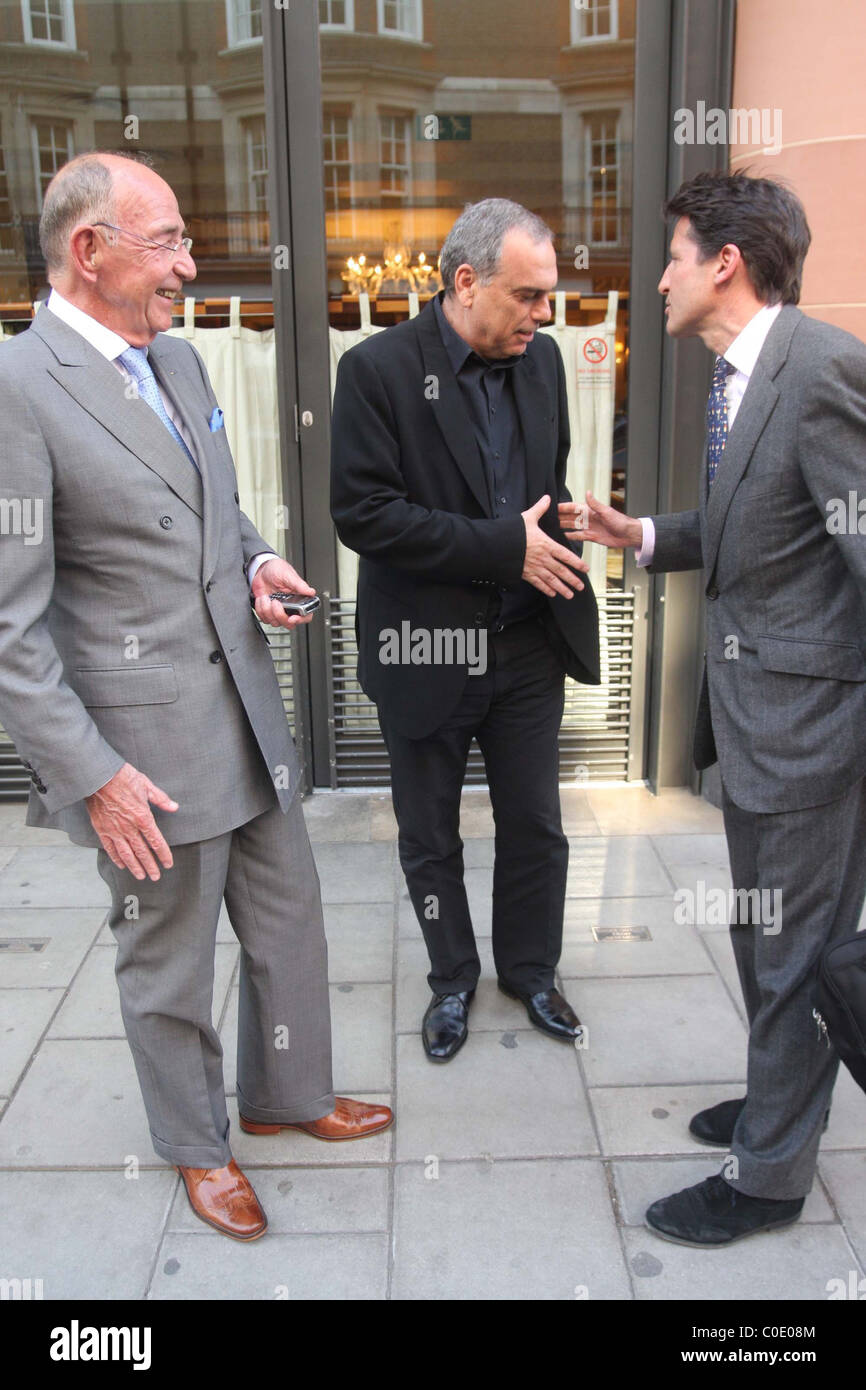 Avram Grant and life long Chelsea Fan Sebastian Coe leave Cirpriani ...