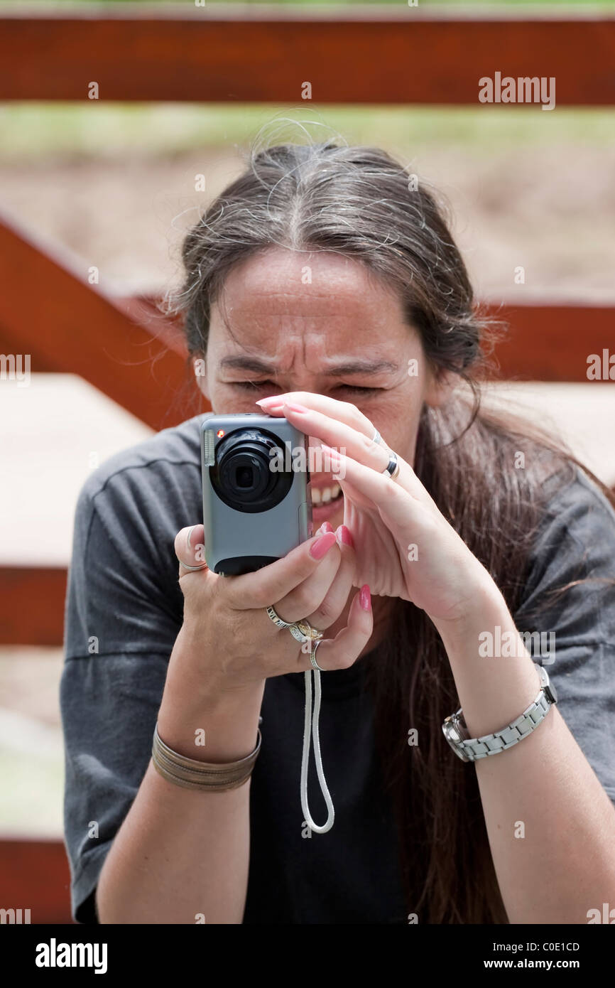 woman with camera Stock Photo - Alamy
