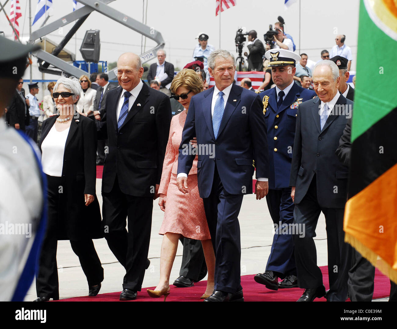 George W. Bush and Laura Bush President George W. Bush and First Lady ...