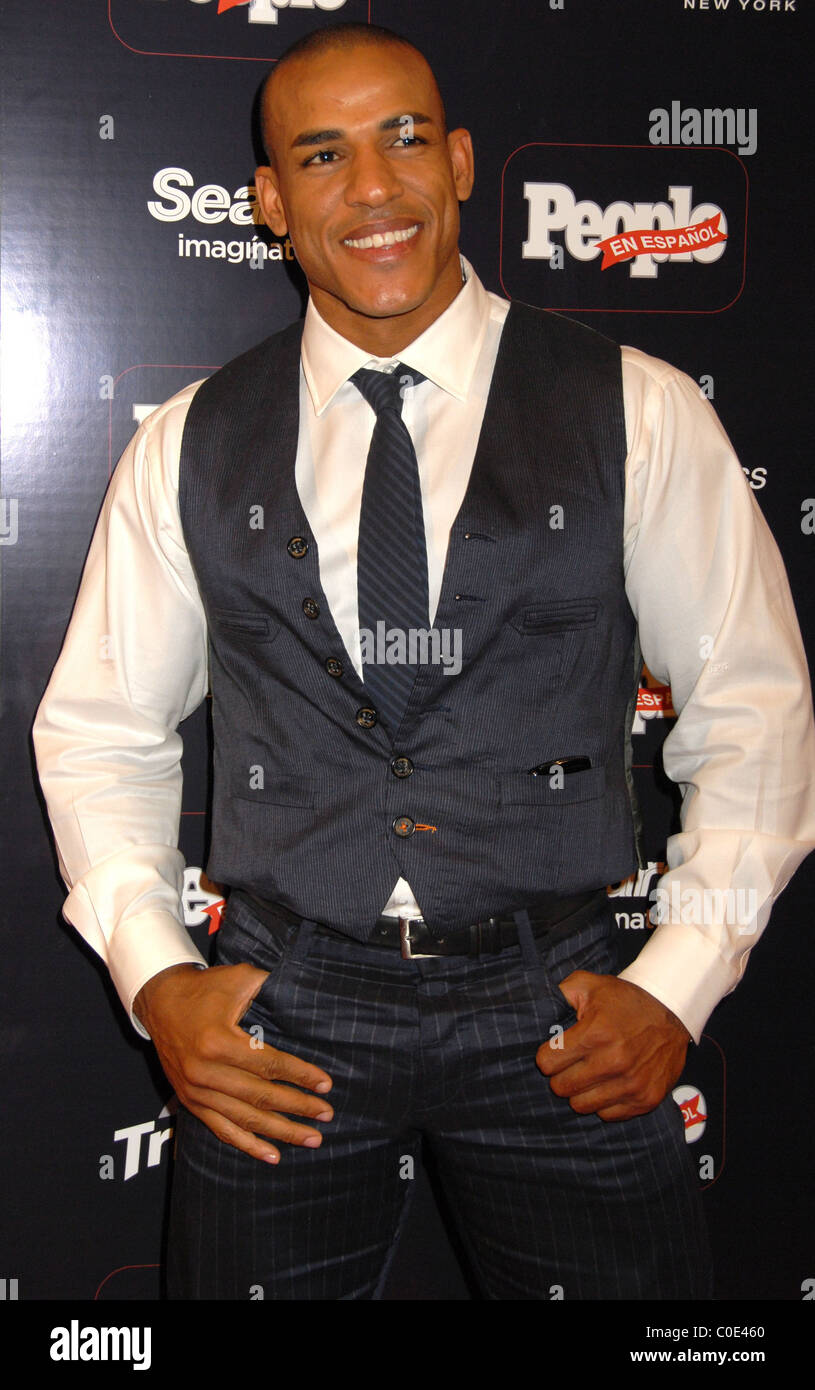 Alex Castro People en Espanol Celebrates its 12th Annual '50 Most ...